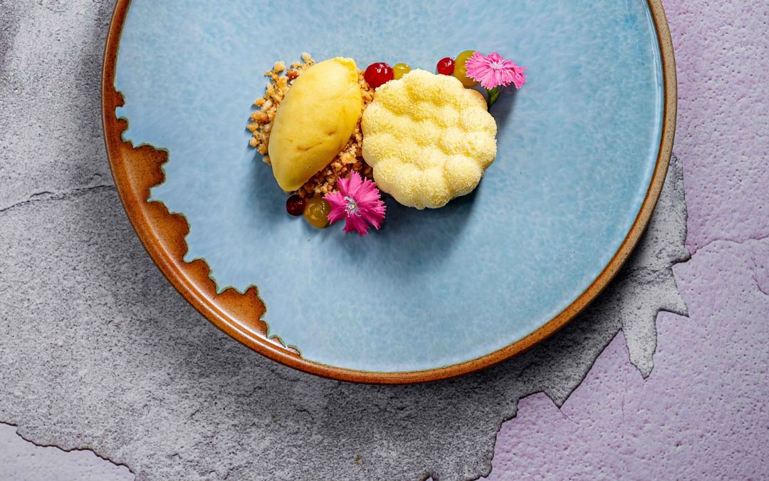 Edible Art in Catering: Crafting Dishes into Visual Masterpieces